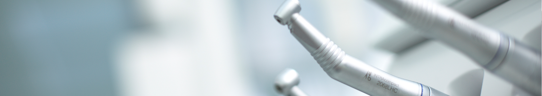 Zahnhalteapparat - ZAHNÄRTZEMG Zahnarzt Mönchengladbach